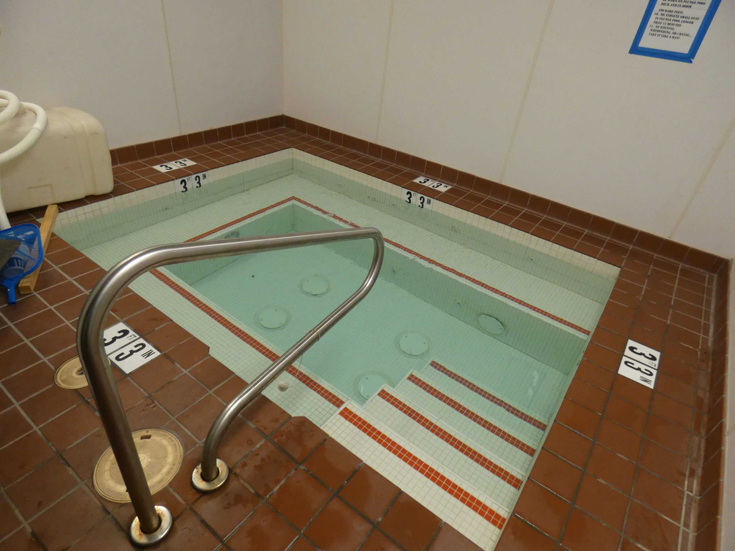 Athletes look to chill, recuperate in cold tubs – Brophy Roundup